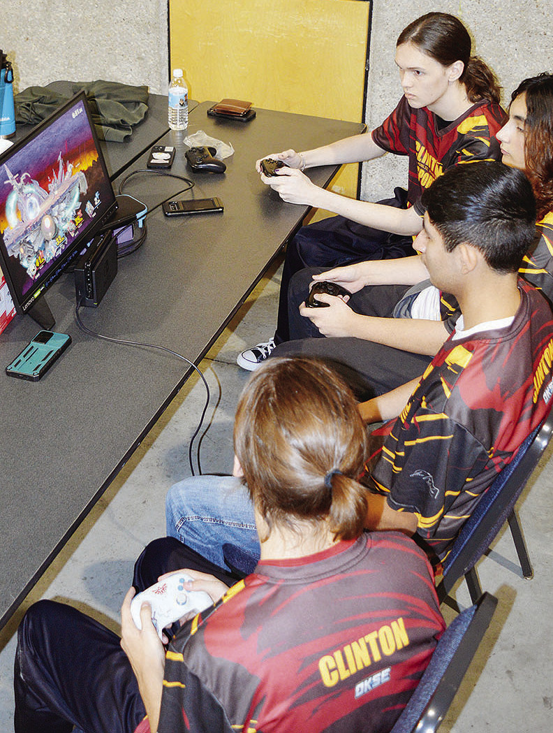 Smashing event | Clinton Daily News