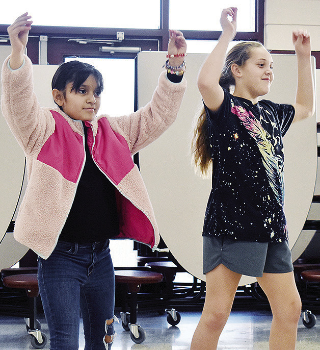 Pom practice | Clinton Daily News