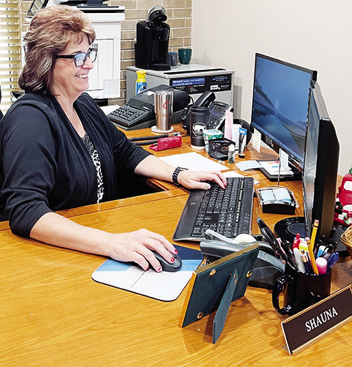 Hacker embraces many duties in her role as deputy clerk | Clinton Daily ...