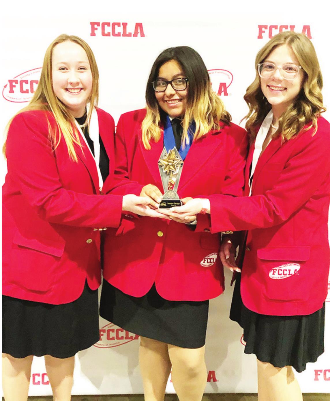 FCCLA trio participate in national event in California | Clinton Daily News