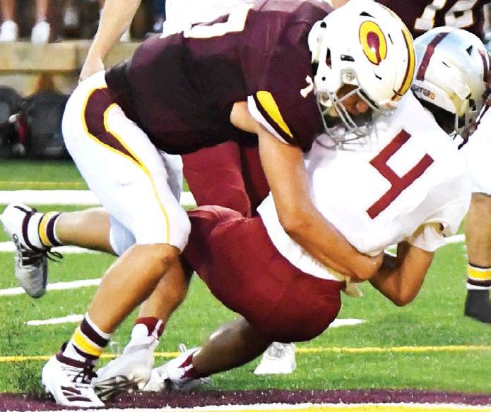 Denney plays selfless football for Reds | Clinton Daily News