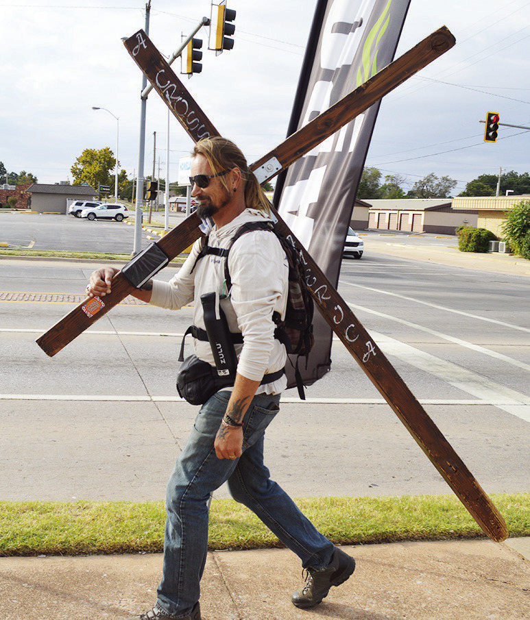 Have cross, will travel | Clinton Daily News