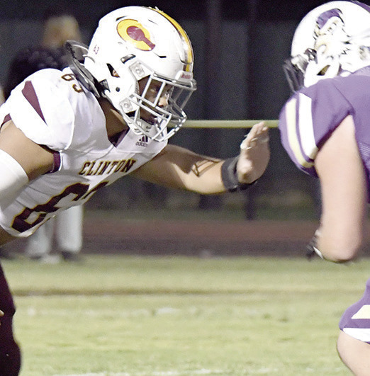 Reeves uses his size to his advantage | Clinton Daily News