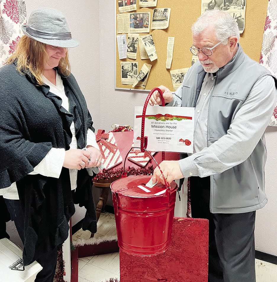 Bell ringing fundraiser underway | Clinton Daily News