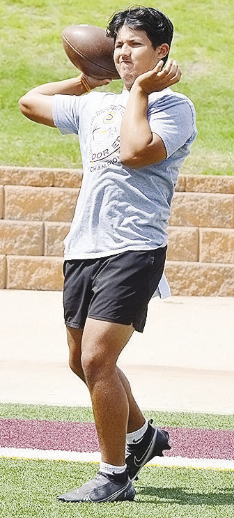 Clinton football schedule set for fall season | Clinton Daily News